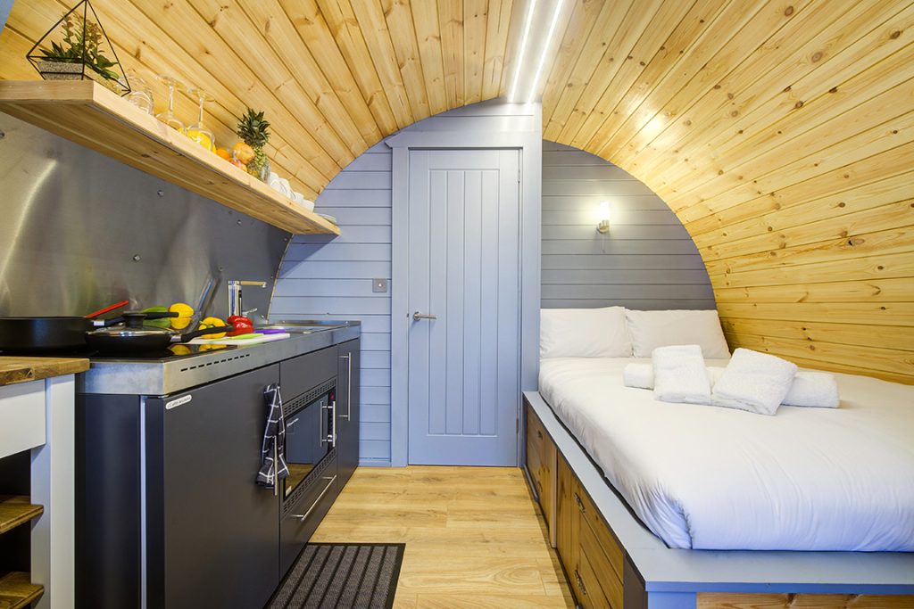 Grand Luxury Beach Pods - Onich Hotel