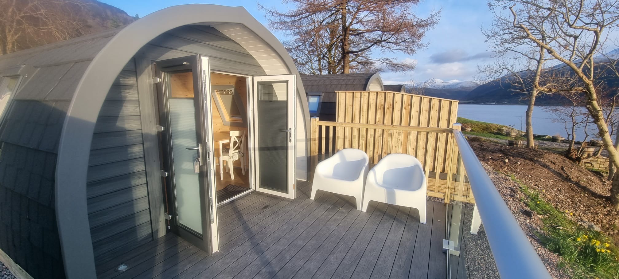 Grand Luxury Beach Pods - Onich Hotel